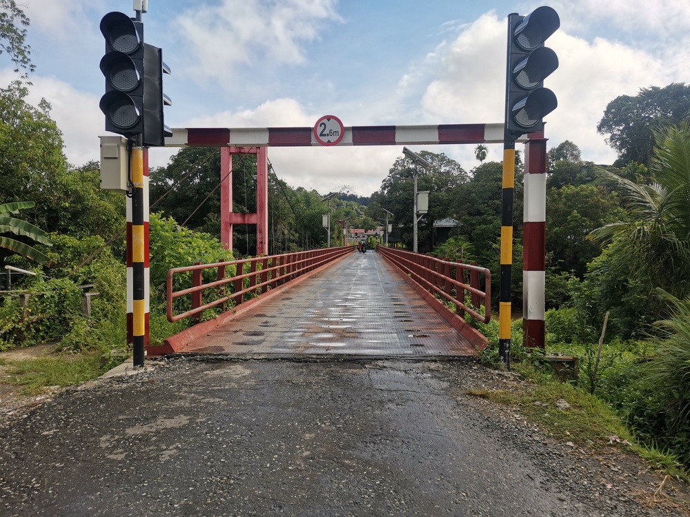Reinforced Kapit bridge reopens to help ease traffic congestion
