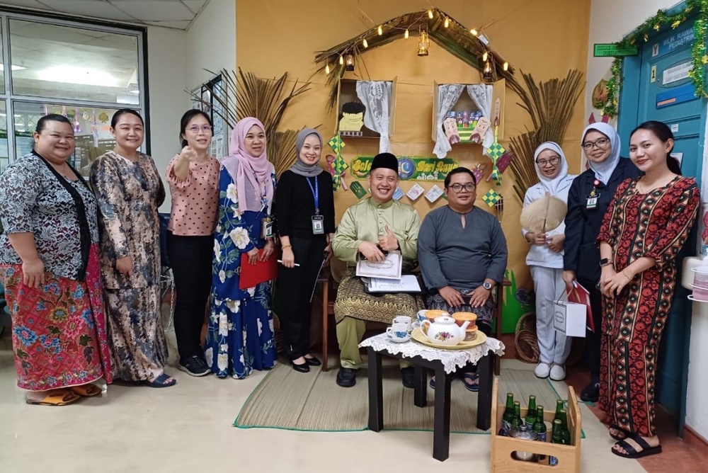 Bintulu Hospital hosts unity-driven Raya-themed deco competition