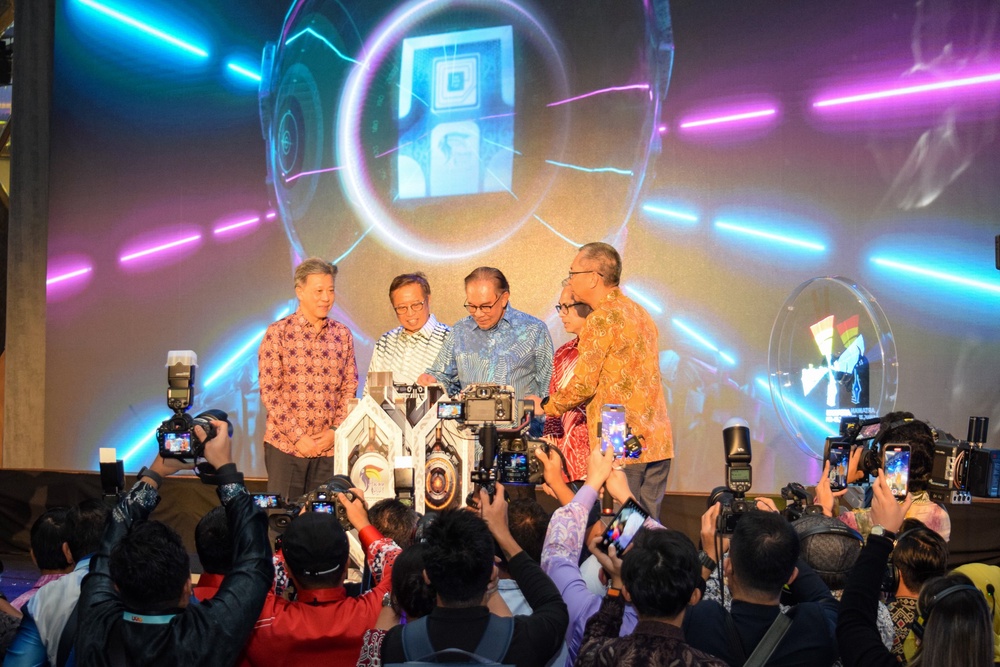 PM Anwar: Drawing the line on freedom of speech necessary to protect ...