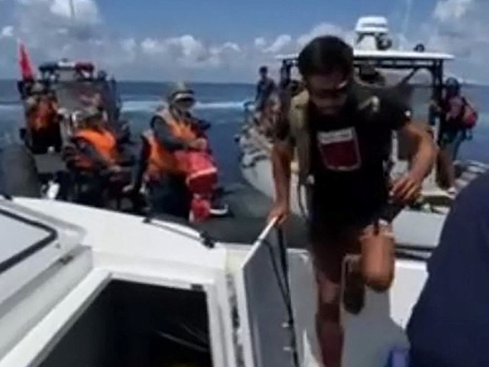 Philippines Accuses Chinese Boats Of ‘dangerous Actions In High Seas