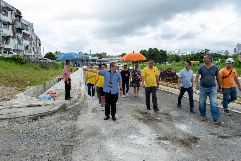 Kuching South Mayor: Jln Datuk Abang Abdul Rahim connecting road to ...