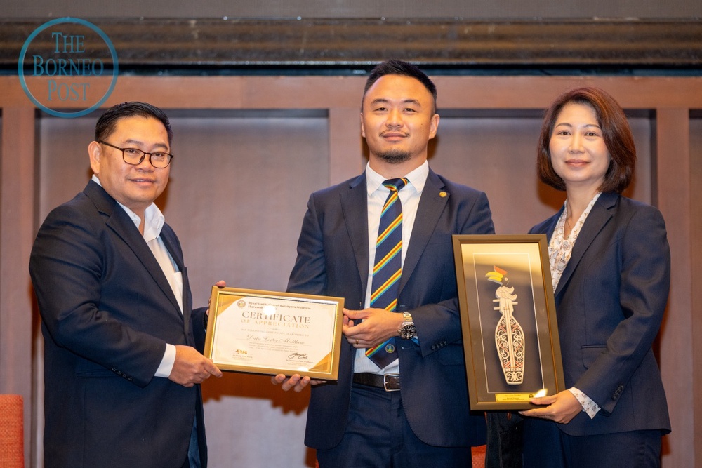 Surveyors key to shaping digital Sarawak, says EPU director