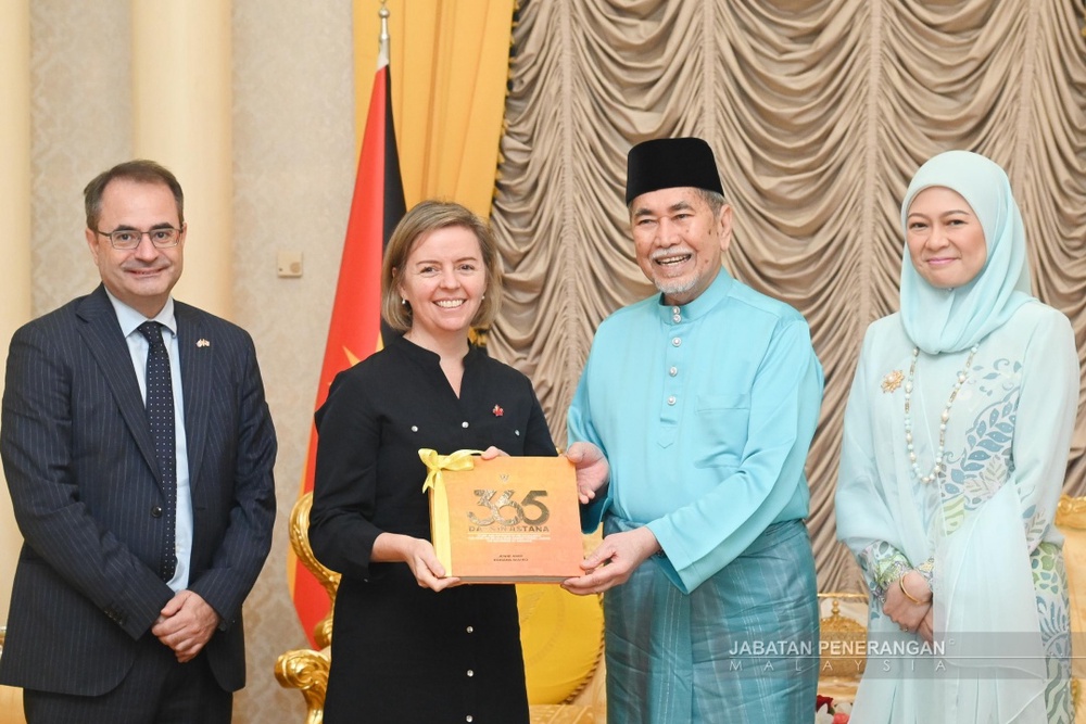 Sarawak TYT receives courtesy visits from Canadian High Commissioner ...
