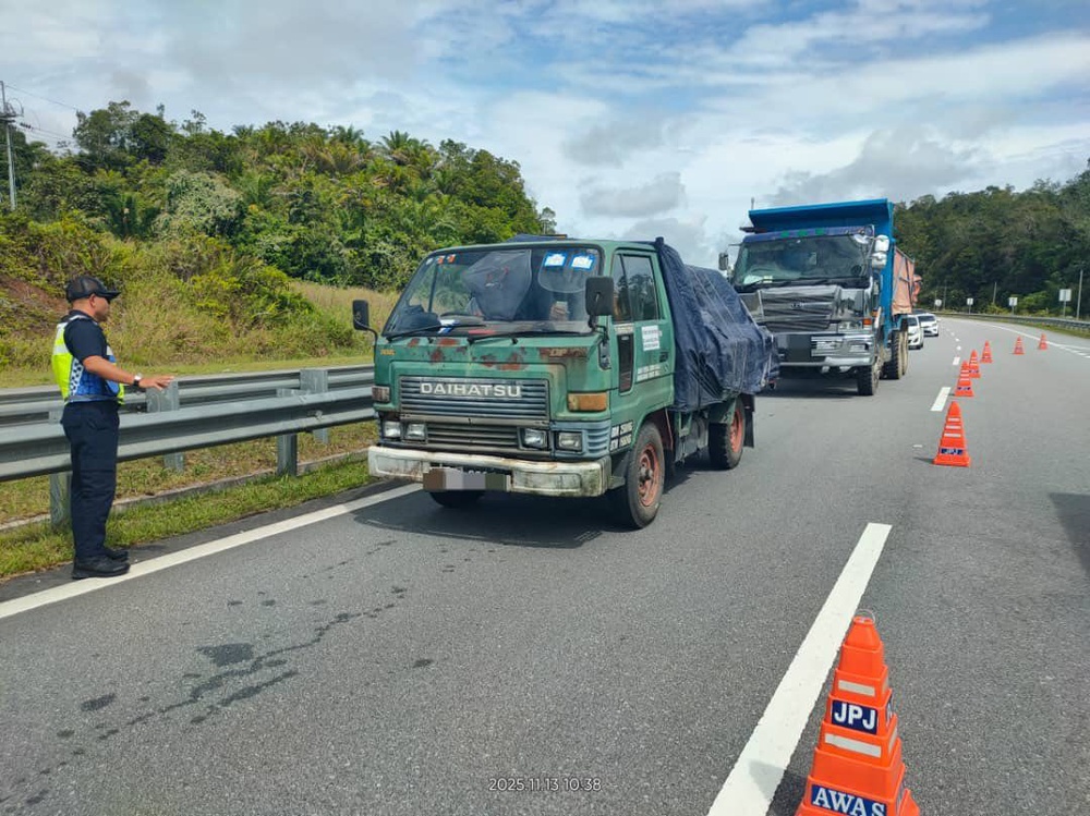JPJ Serian issues 25 notices in road compliance operation