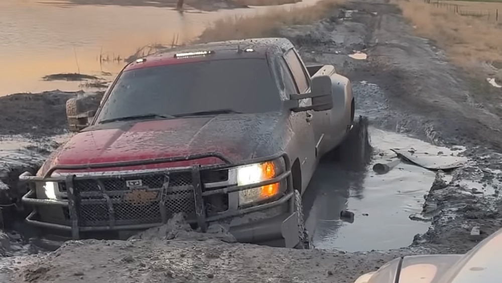 This Cursed Road Near a North Dakota Oil Field Swallows Up Any Truck ...