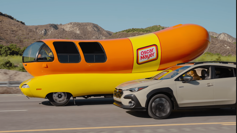The Oscar Mayer Wienermobile Made a Cameo in a Subaru Commercial: TDS