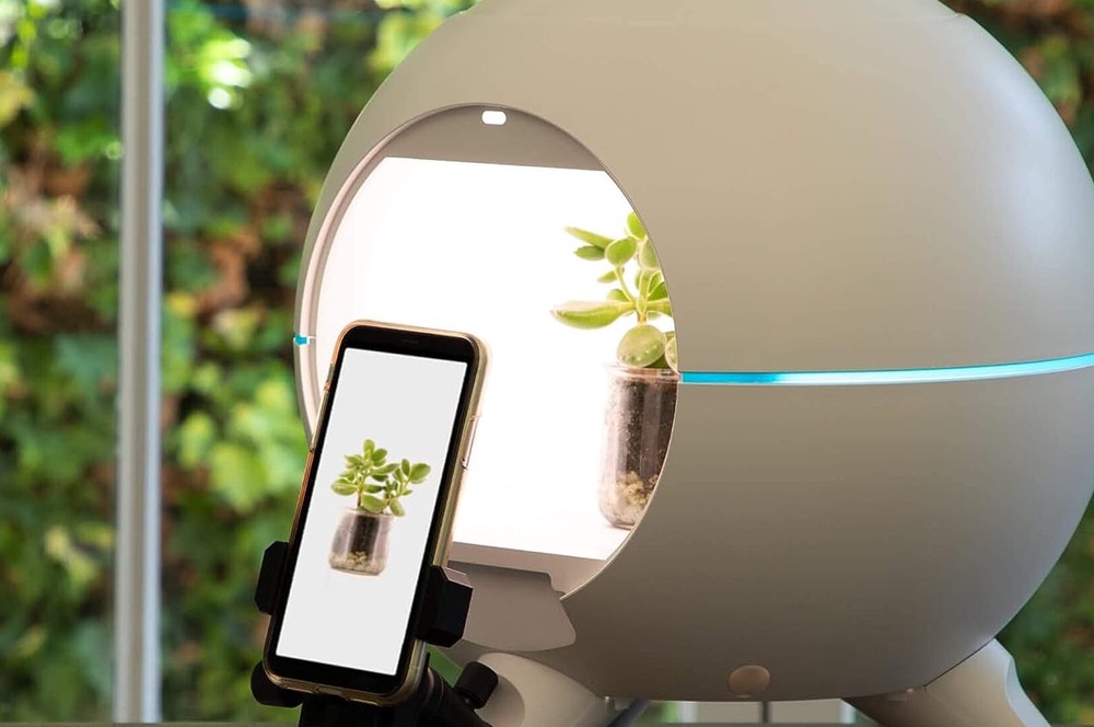 Top 10 accessories that are a must-have for any product photography setup