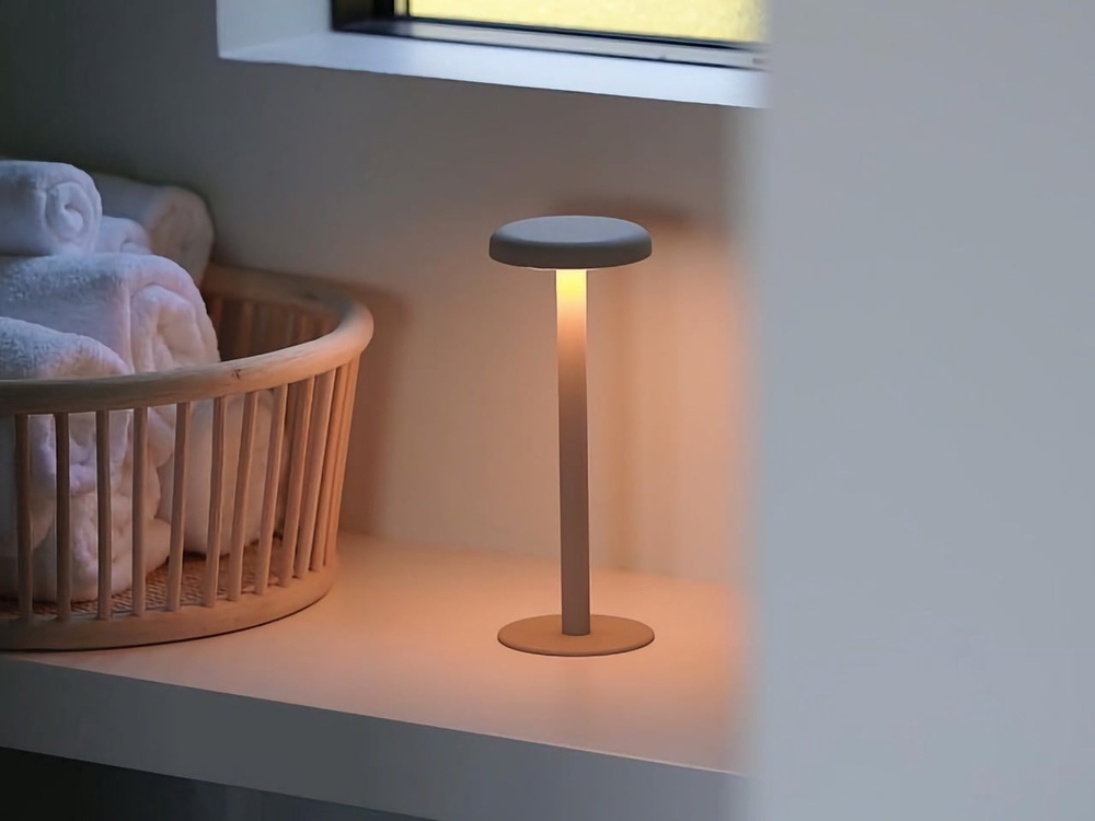 Best Portable Minimalist Lamp with Elegant Versatile Lighting for Any ...