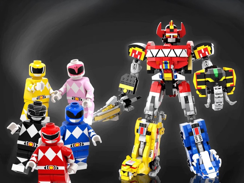 Move Over Millennium Falcon – The LEGO Power Rangers Megazord Could Be ...
