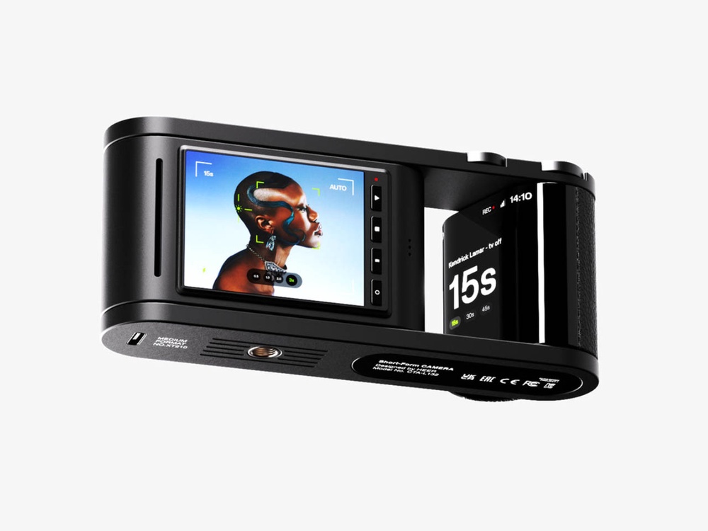 This ergonomic camera for solo video shooting makes short-form content ...