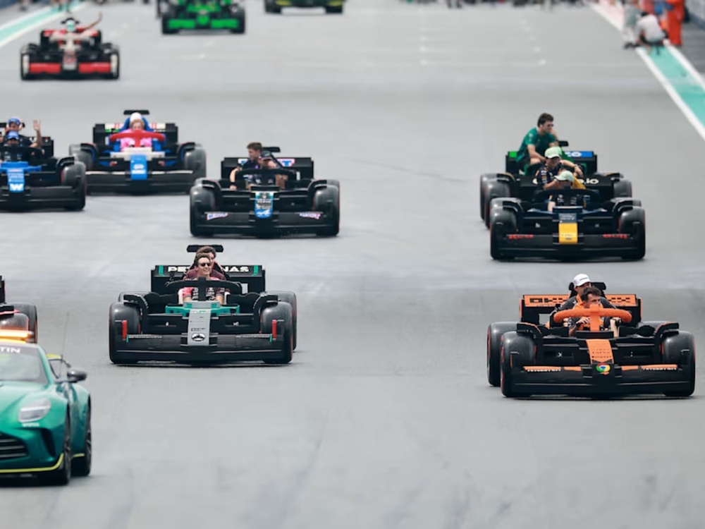 LEGO’s Bold Vision: Full-Size F1 Cars Steal the Show at Miami Grand Prix