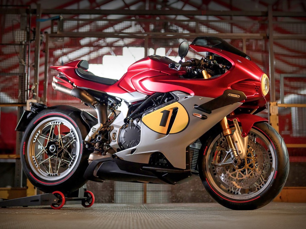 Meet the $80k MV Agusta superbike that ships with a custom suit, helmet ...