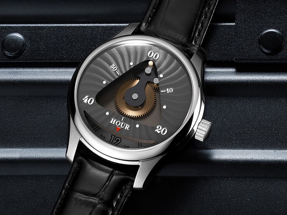 No Hour Hand, No Minute Hand: The $299 Triarch Watch Tells Time With ...