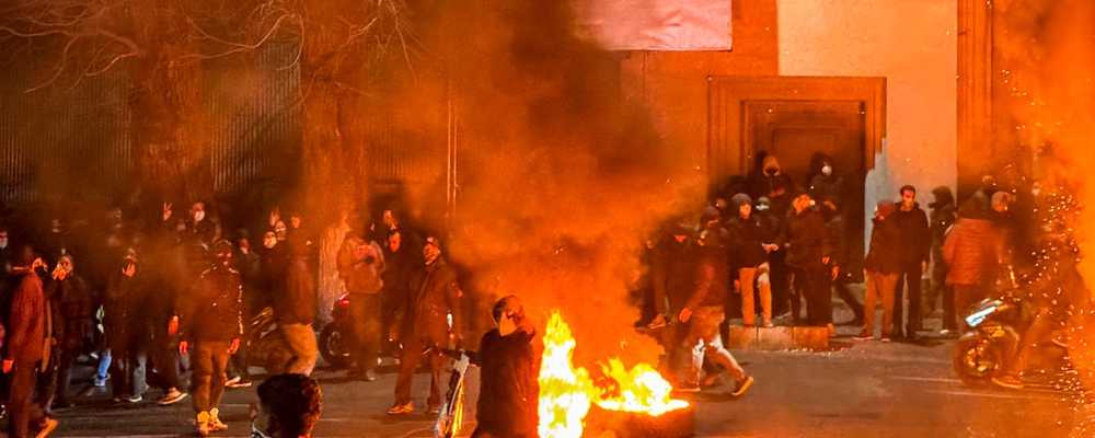 Trump-Iran latest: President threatens ‘very strong action’ if ...