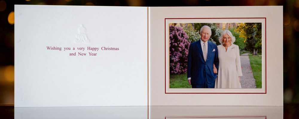 King and Queen’s Christmas card features 20th wedding anniversary portrait