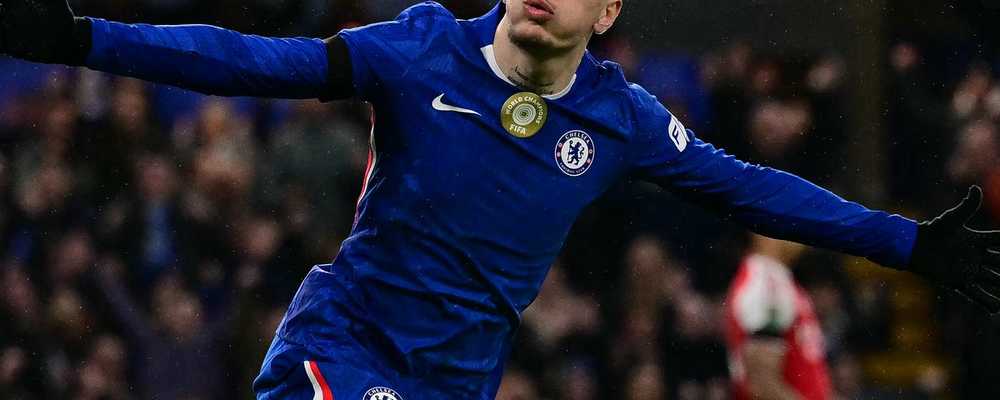 Chelsea v Arsenal live: Garnacho double gives depleted Blues lifeline ...