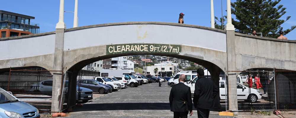 Future of Bondi footbridge on hold after council pushes back decision