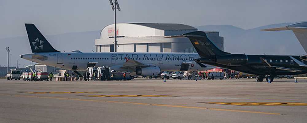 “People Are Idiots”: Fighter Jets Scrambled To Escort Flight Over ...