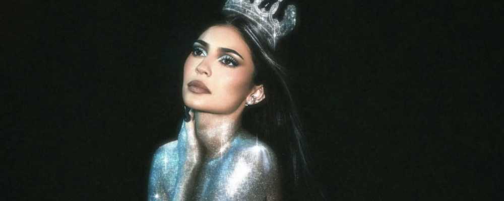 As 2016 beauty trends resurface, Kylie Jenner marks 10 years with ‘King ...
