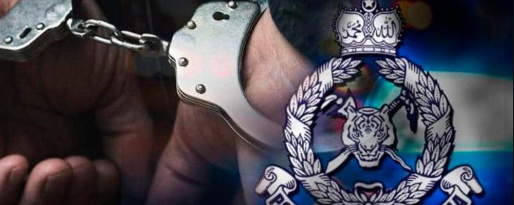 Sembunyi Dad*h Dalam Pakaian, Warga Emas Ditahan Polis