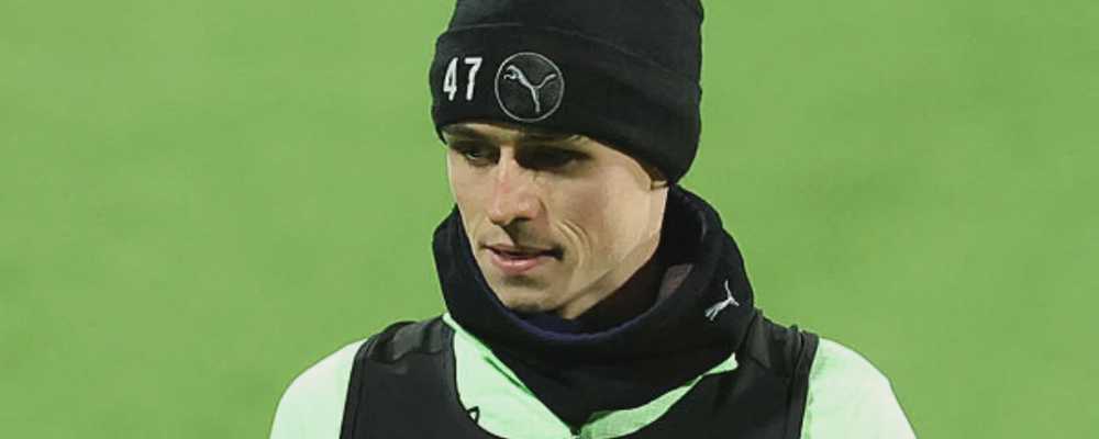 Phil Foden to play for Man City with broken hand in Champions League tie