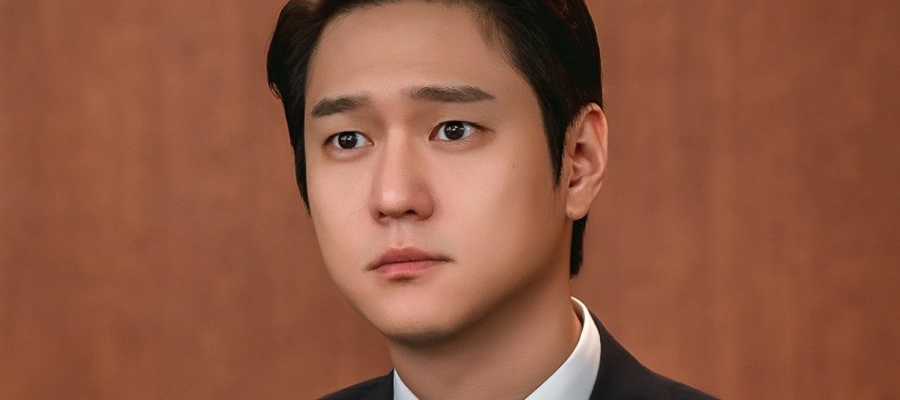 Ko Kyung Pyo Dishes On His Upcoming Drama “Undercover Miss Hong”