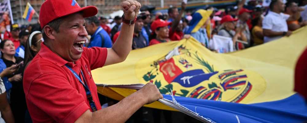 Venezuelans regain access to social network X after year-long ban