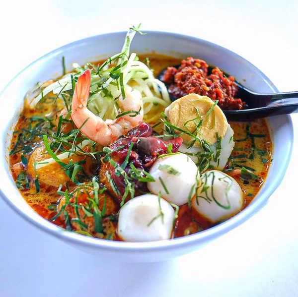 d’LEETcious Nyonya Laksa Empire: Redefining Malacca's Epic Peranakan ...