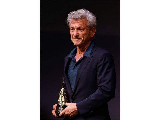 Oscar-winning actor Sean Penn to direct a film, Bradley Cooper likely ...