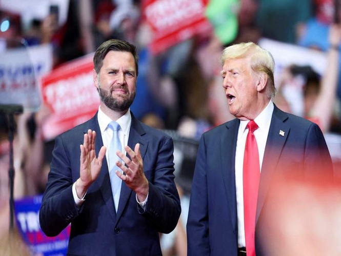 Trump casts doubt on JD Vance’s potential to carry MAGA forward ahead ...