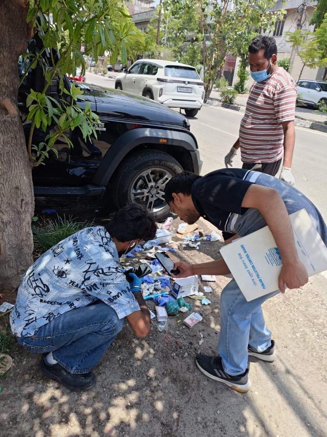 Heaps of biomedical waste found dumped in open in Ludhiana’s Model Town ...