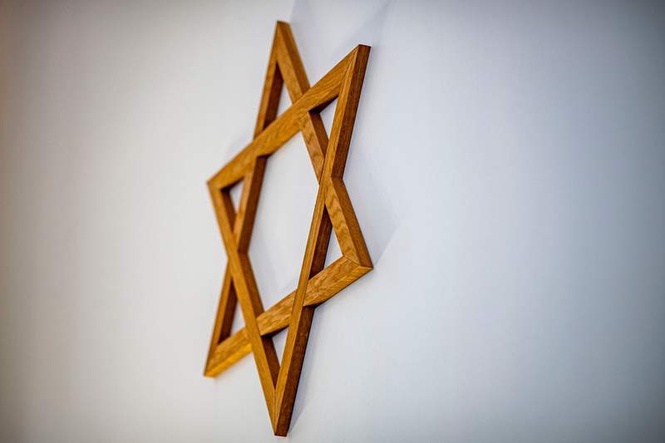 German 15-year-old probed on suspicion of planning attack on synagogue ...