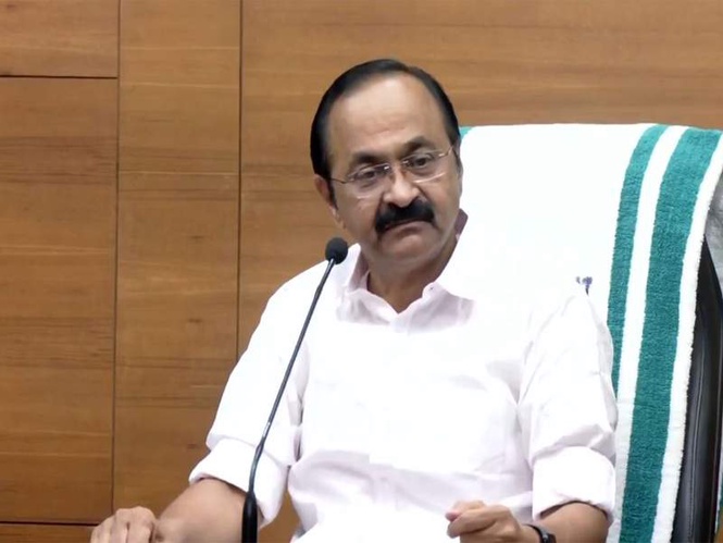 Keralam CM Satheesan tables White Paper on finances in Assembly, says ...