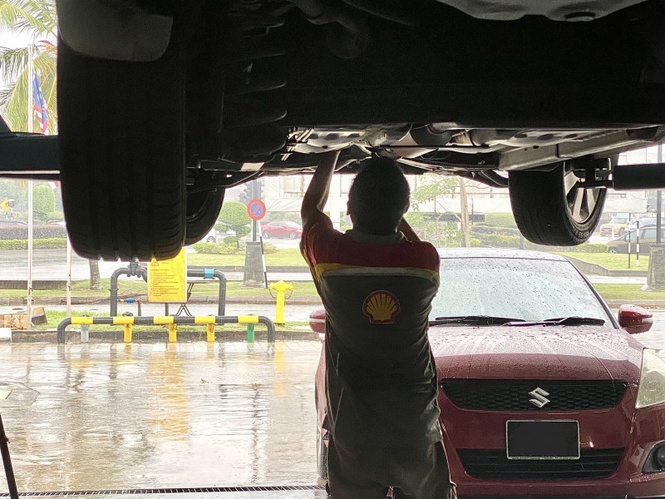 Motorists brace for higher vehicle upkeep costs as engine oil price ...