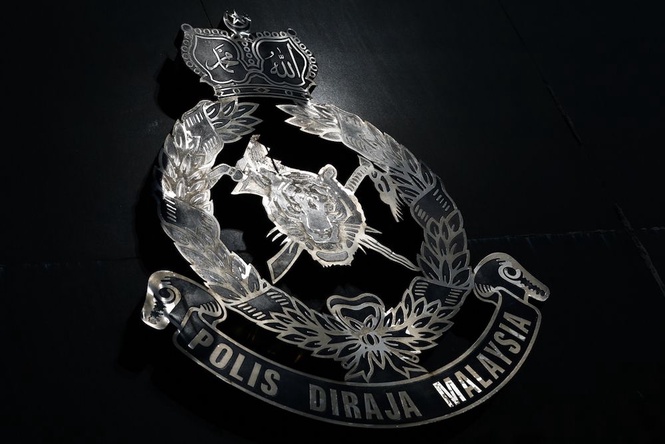 Elderly man dies pinned under own car in Batang Kali - Newswav
