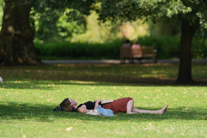 Winter on Monday, scorcher on Friday – why this weather whiplash might ...