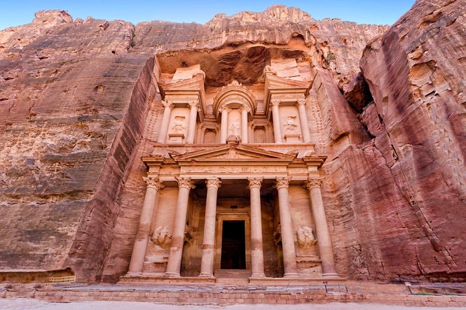How to visit one of the seven wonders of the world in 2026 - Newswav