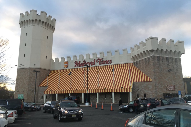 Medieval Times ‘Queen’ claims boss sabotaged costume to cause ‘wardrobe ...