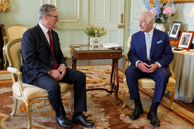 What role does King Charles play after Keir Starmer’s resignation ...
