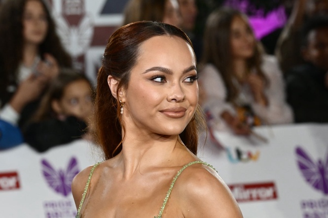 Strictly Come Dancing star announces split from husband before new ...