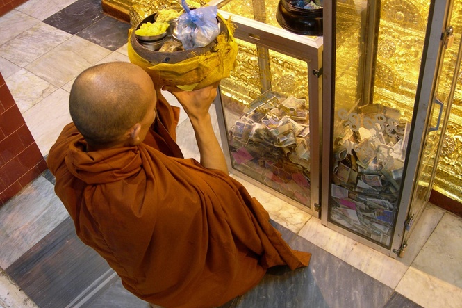 Buddhist monk living in hermitage becomes millionaire after winning ...