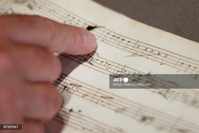 Rare Mozart manuscript found by French curator - Newswav