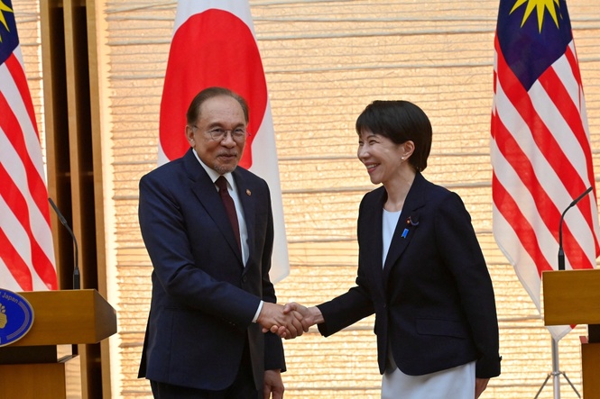 Petronas signs 20-year LNG supply deal with Japan’s JERA amid global ...